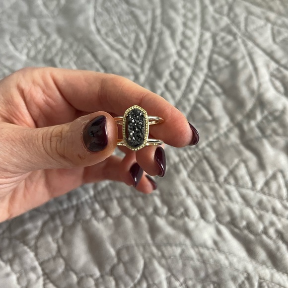 Kendra Scott | Jewelry | Kendra Scott Elyse Ring Gold Black Drusy Size 6 | Poshmark
